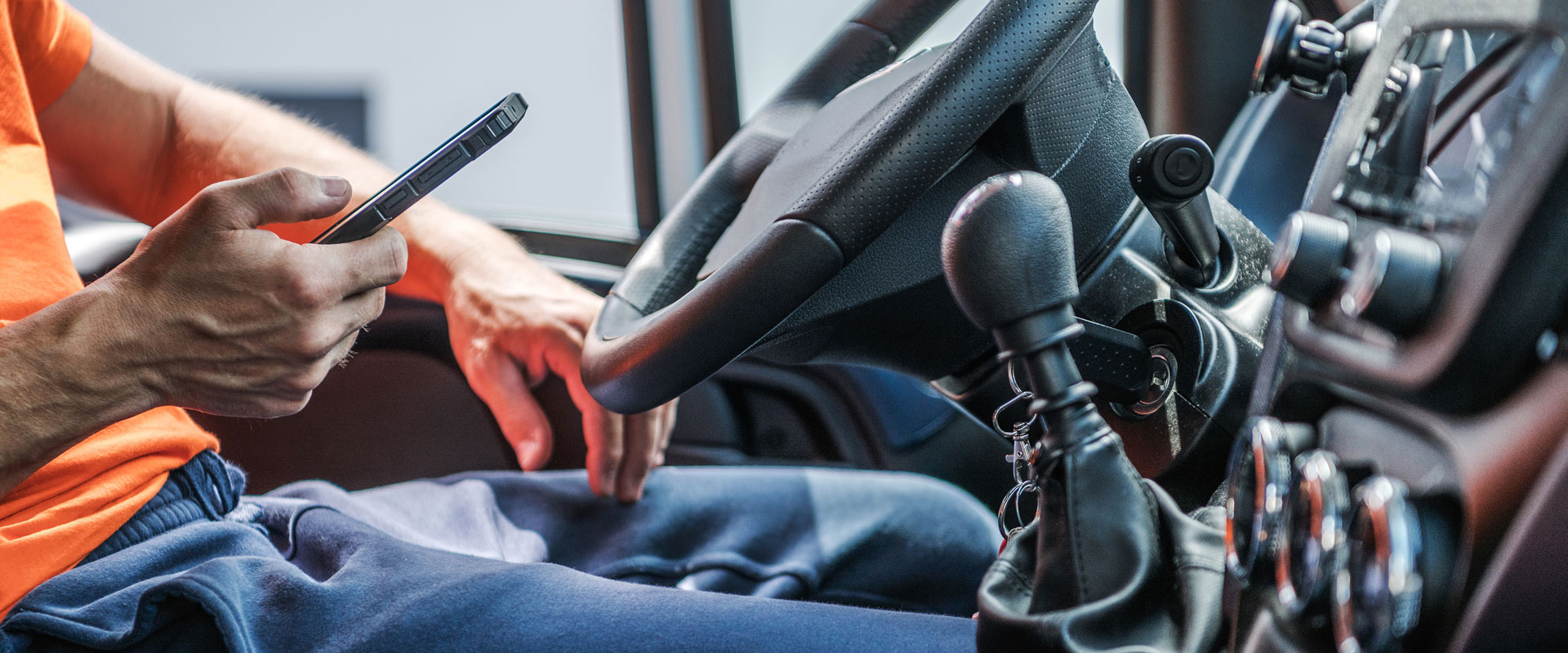 eSIM in the vehicle - management, technology and the cloud 2022